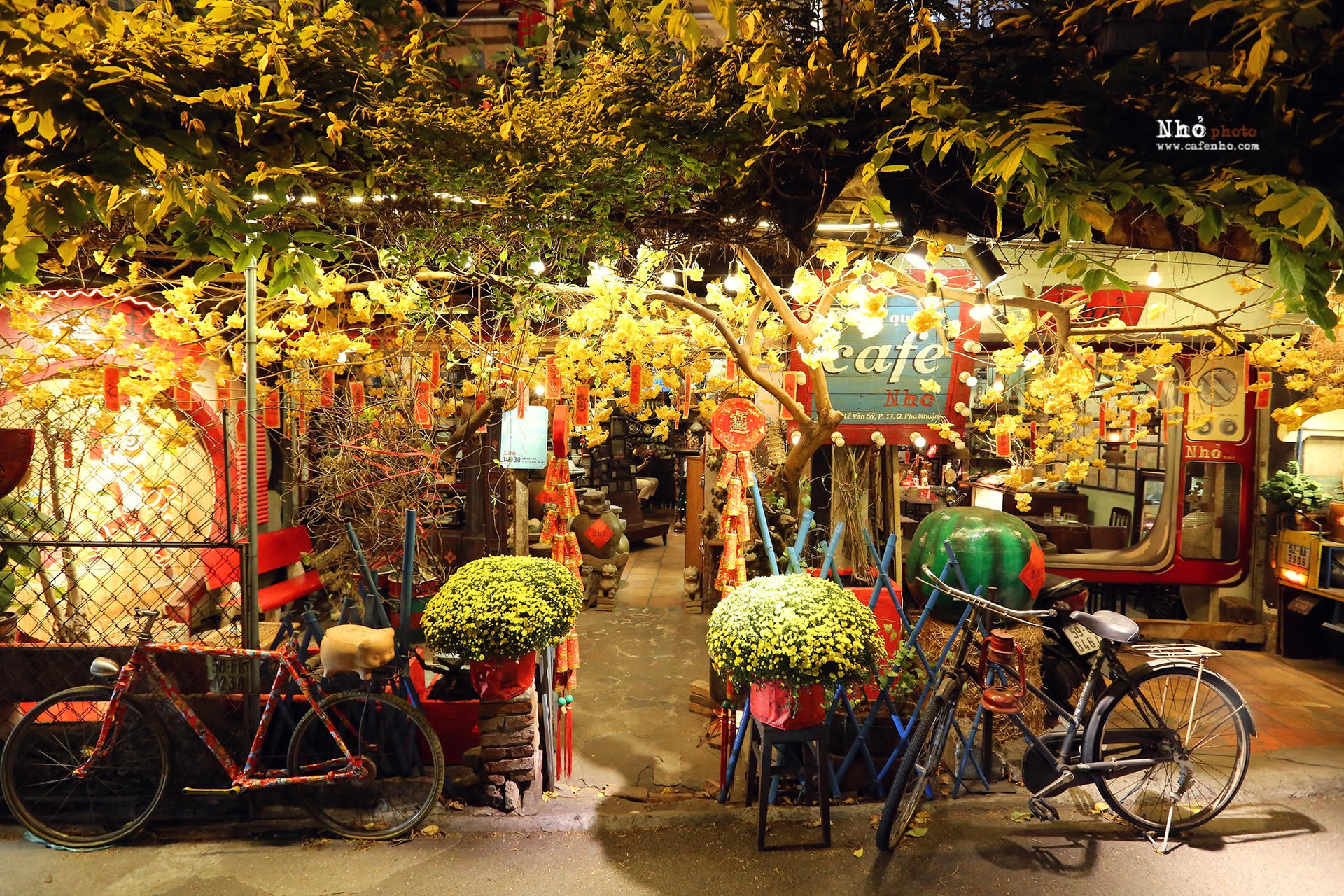 Discover the Vintage Coffee Shop Gem - Old Saigon Nostalgia at Nho Cafe