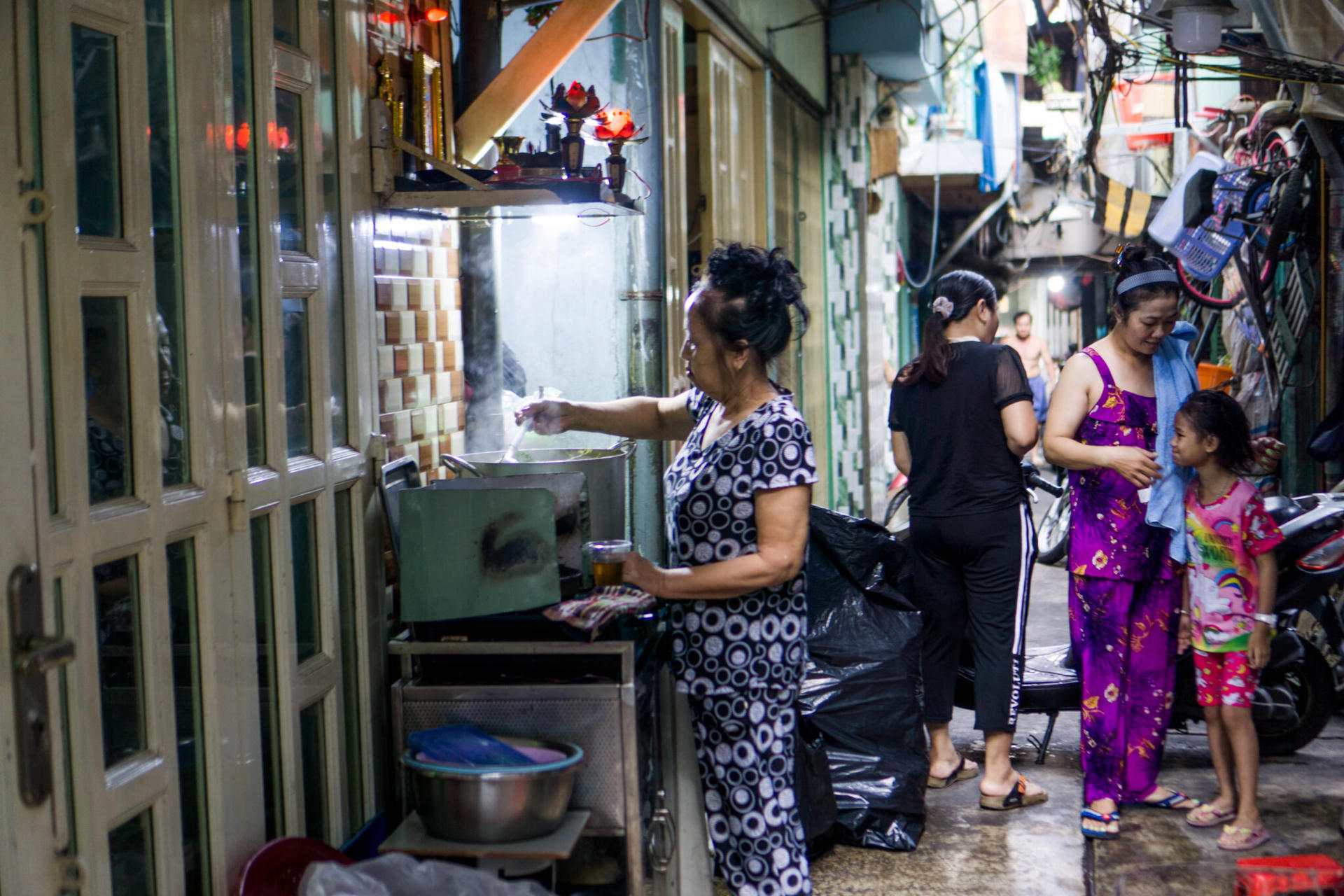 15 Delicious Vietnamese Snacks to Try