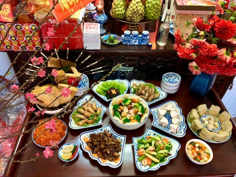 10 Traditional Tet Dishes Vietnamese People Eat for Tet